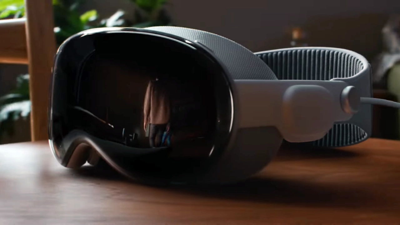 Tech: Apple Vision Pro bril aangekondigd